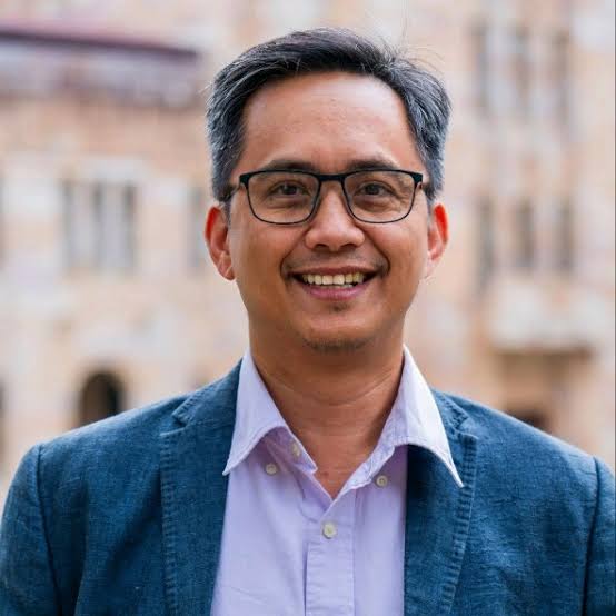 Dr Anthony Halog - Surrey IAS